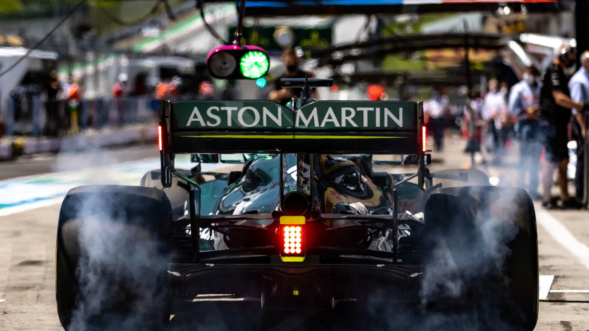 Ab dem GP von Spanien gibt es neue F1-Bilder - Formel 1 - MOTORSPORT ...