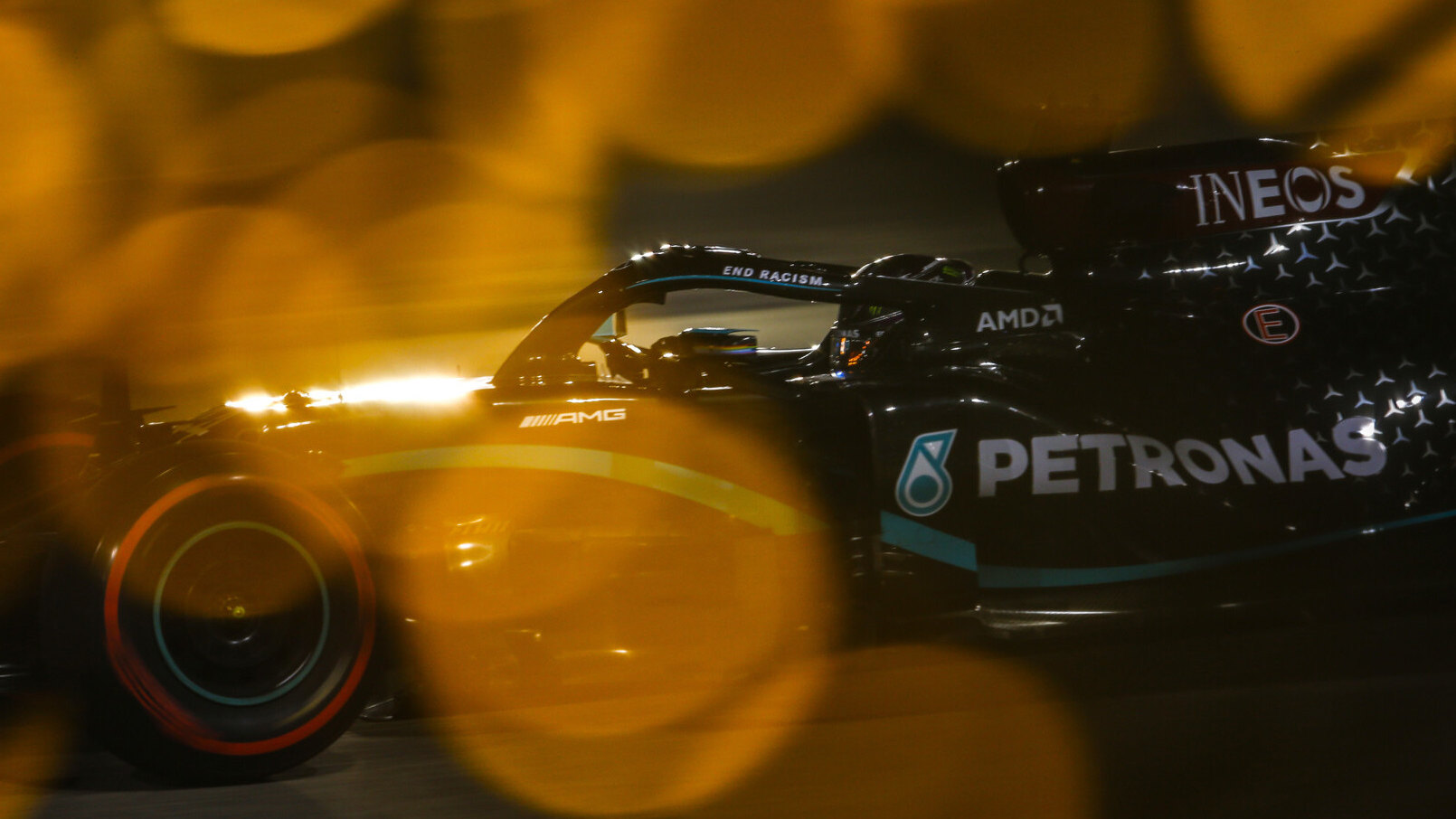 F1-Quali Bahrain 2020: Lewis Hamilton lässt nicht locker - Formel 1 ...