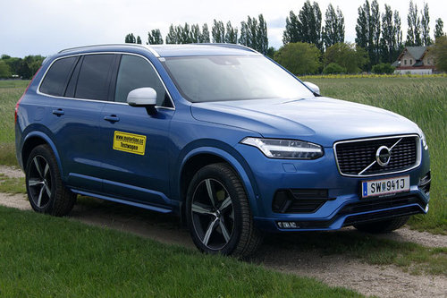 Volvo XC90 D5 AWD R-Design - im Test - 4wd-Tests - 4WD - motorline.cc