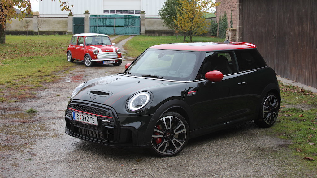 Mini Cooper alt vs Mini Cooper neu - CLASSIC - motorline.cc