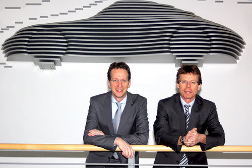 Porsche Bank im Jubiläumsjahr auf Erfolgskurs - News - AUTOWELT ...