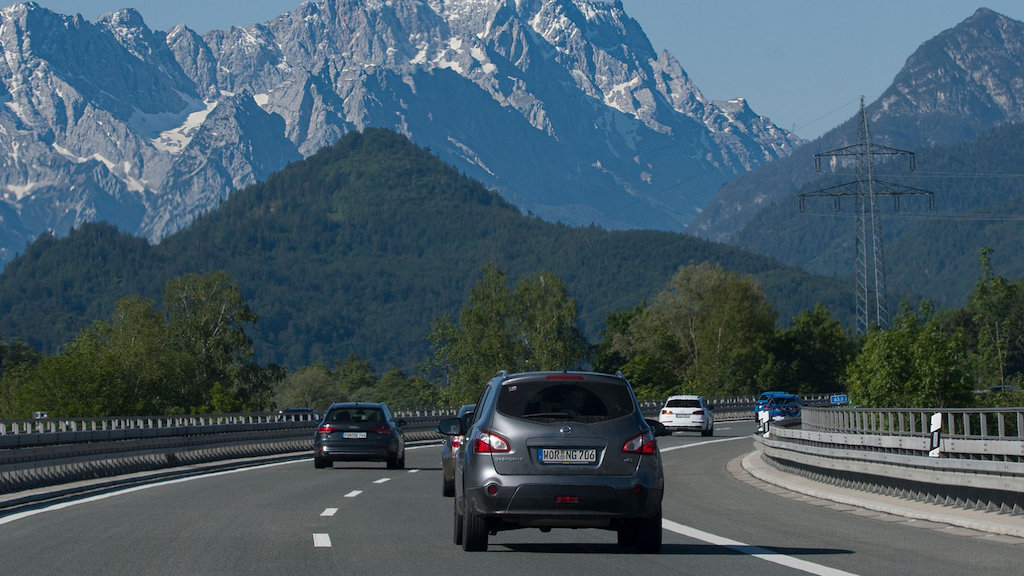 60 Prozent sind für Tempolimit - News - AUTOWELT - motorline.cc