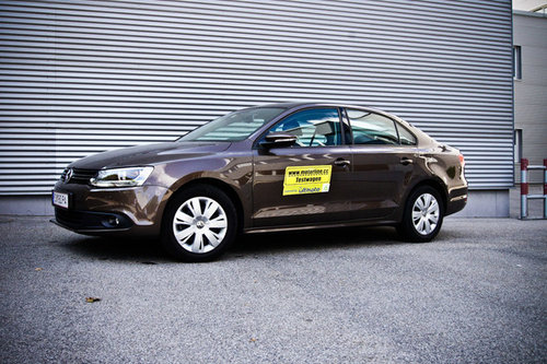 VW Jetta 1,6 TDI Bluemotion Comfortline - im Test - Autotests ...
